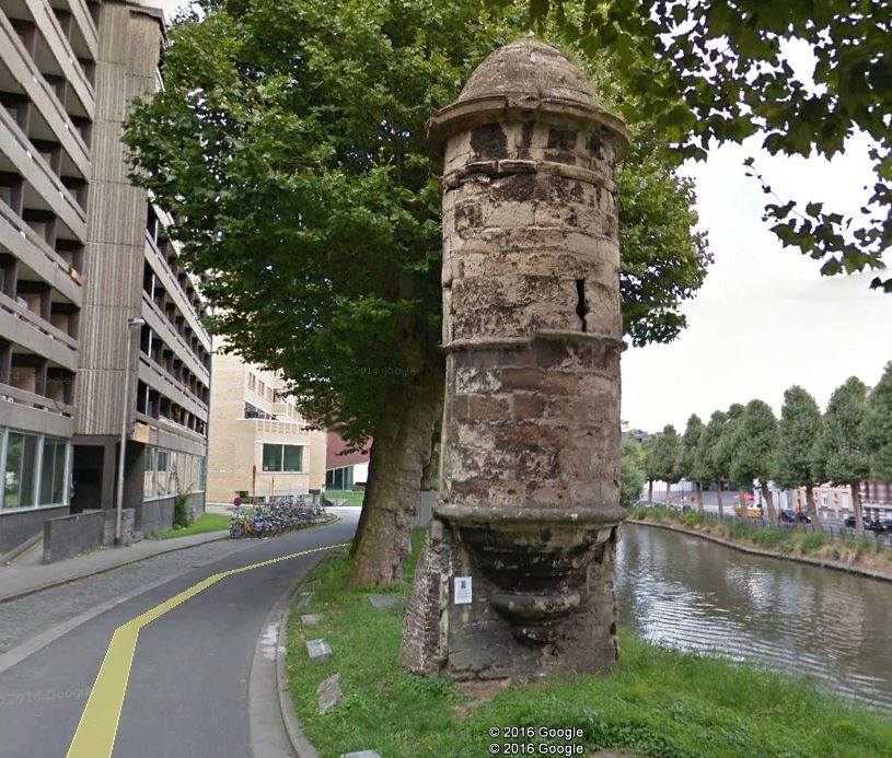 Peperbus | DE KUIP – GENT (Belgique – Belgium)